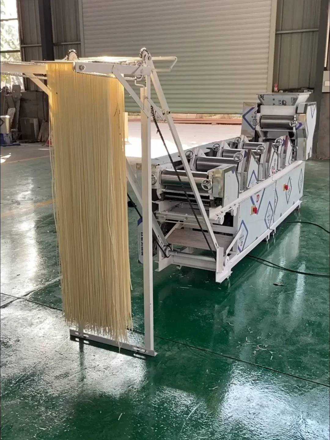 Instant Corn Noodle Production Line Making Machine Automatic Maker ...