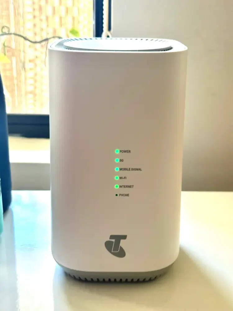 Arcadyan Telstra 5G Home Modem AW1000 WiFi 6 Router with 4 Gigabit Ports