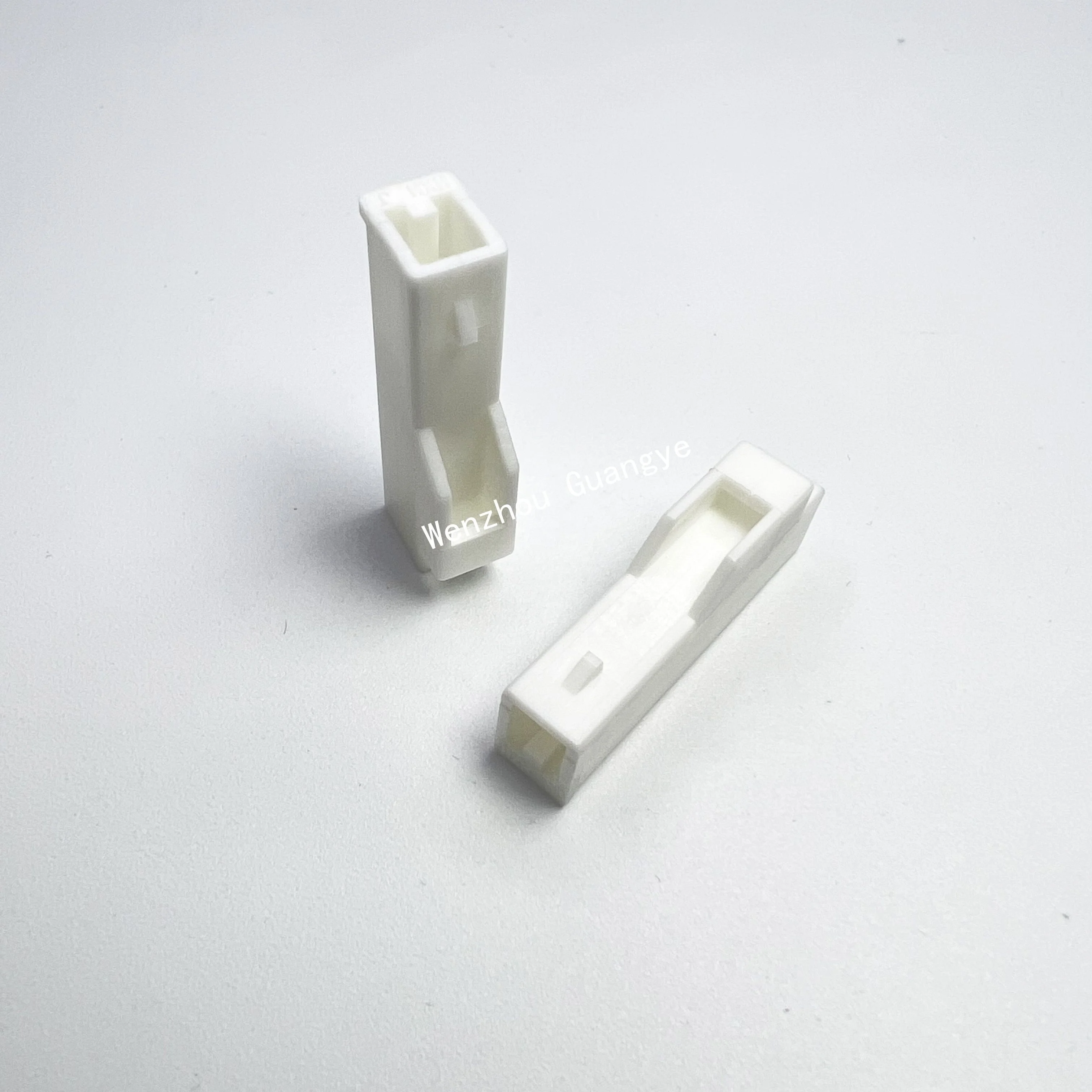 Jst Yl Series Connector Ylr-01v Housings Plug 1 Positions 4.5mm 455-3773 Professional Brand ...