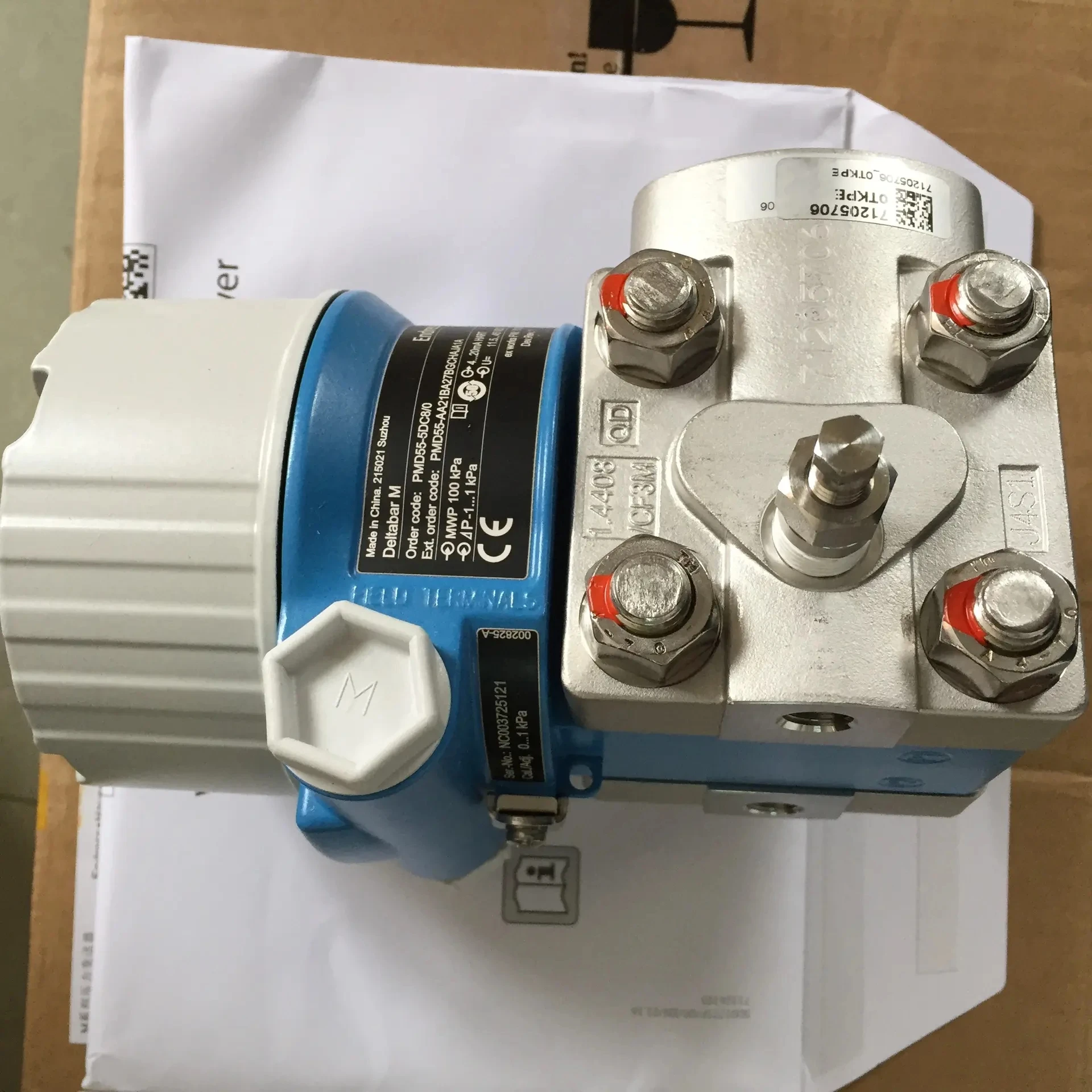 Endress+Hauser Deltabar PMD55B - differential pressure transmitter ...