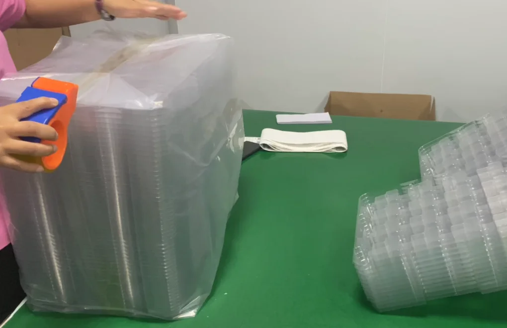 Clam Style Packaging - Professional Chip External Transport