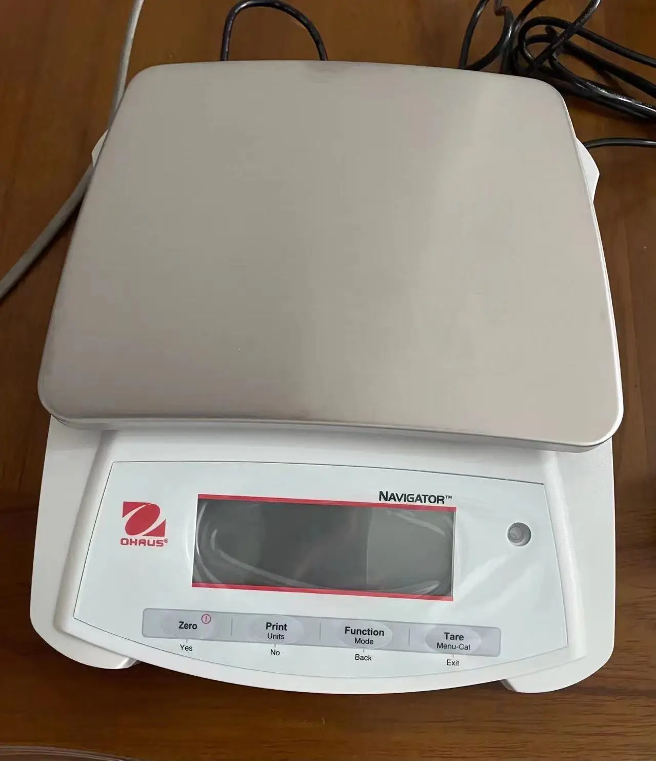 Ohaus NV621 Analytical Balance - Precise Weighing Solutions