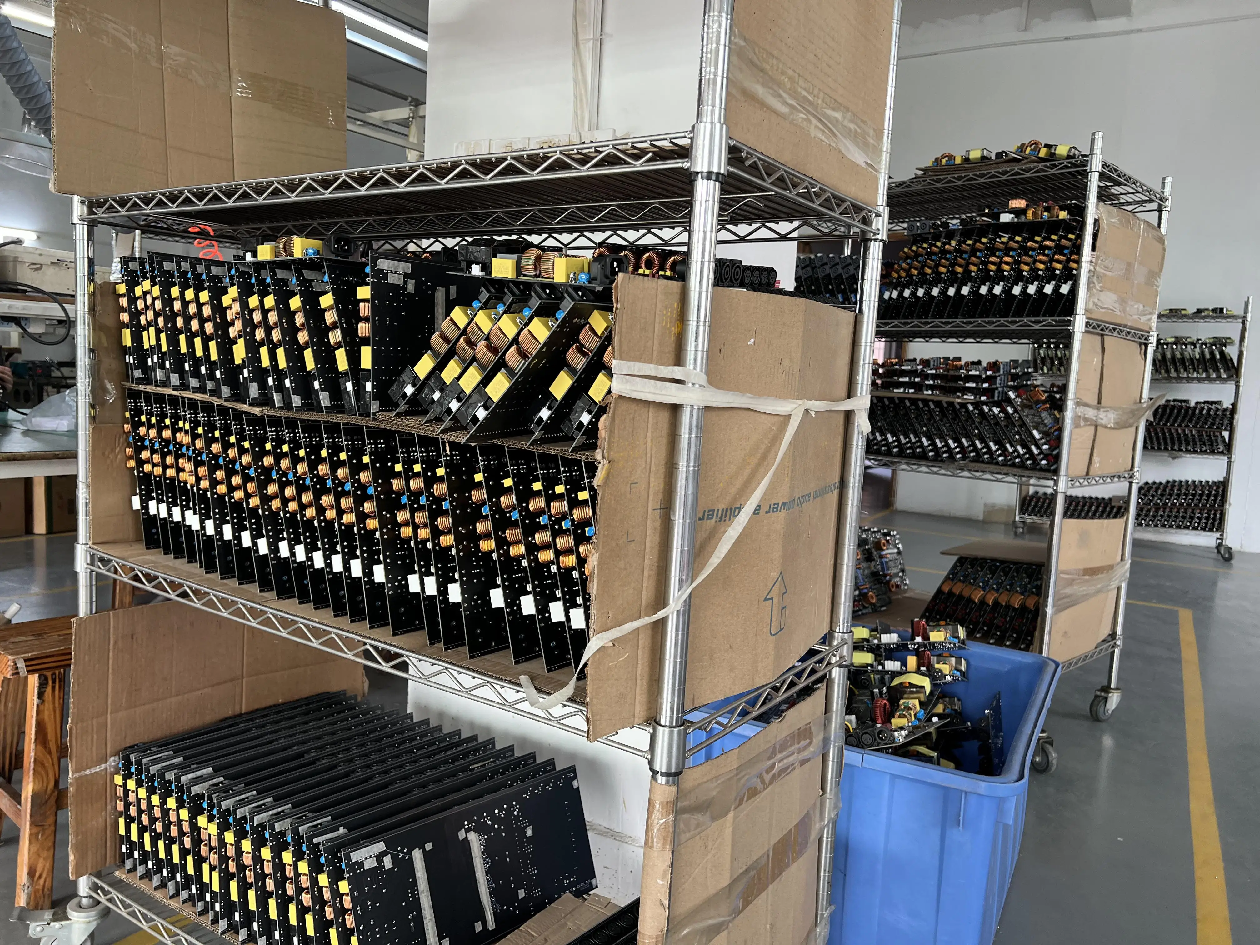 DX Series Power Amplifiers - Professional Outdoor Solutions