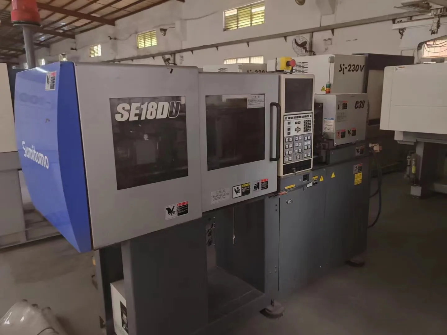 Second-hand Sumitomos All-electric High-speed Small Injection Molding ...