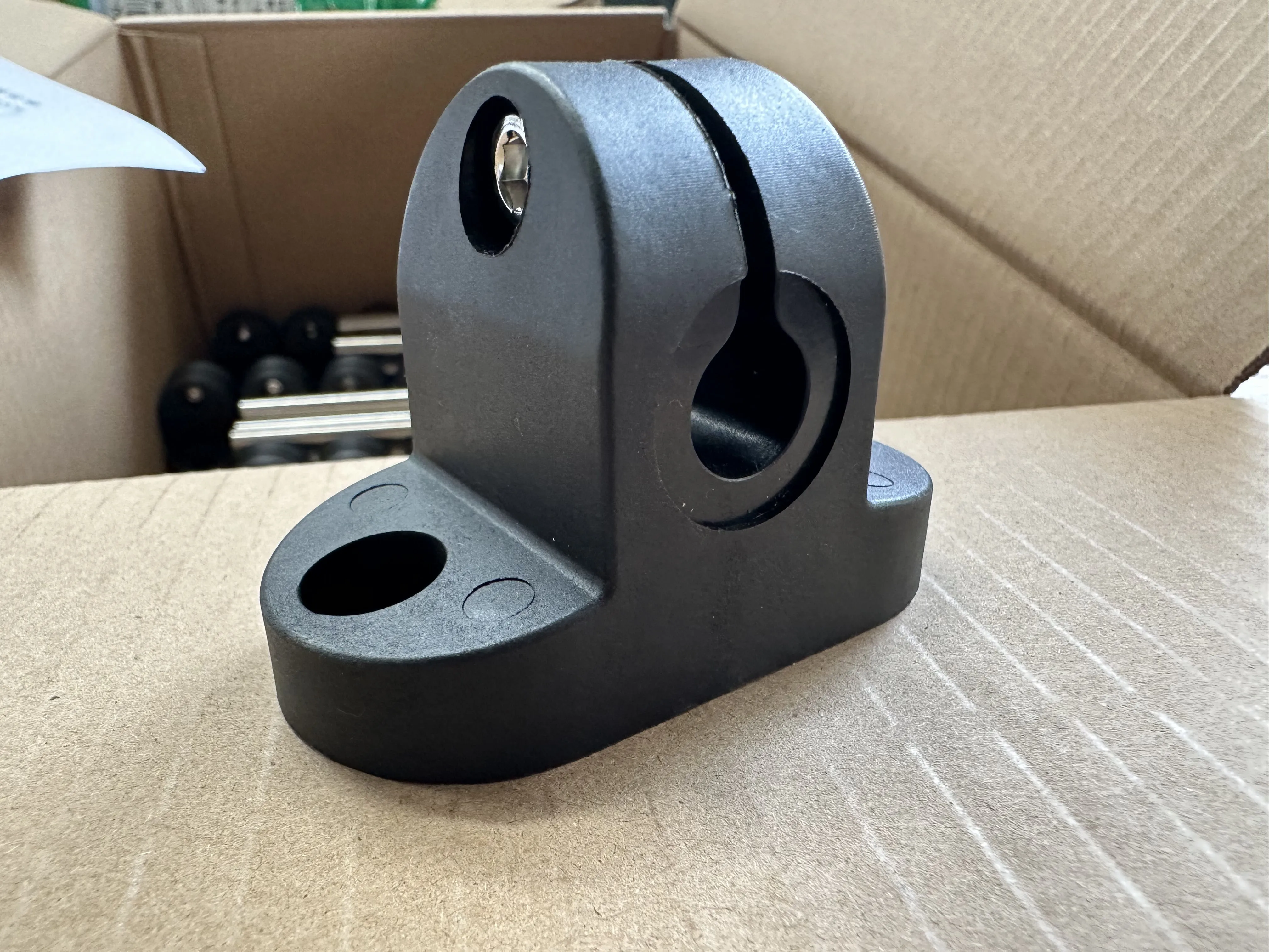 Reinforced Polyamide T Type Clamp for Conveyors & OEM Plastic Clamps