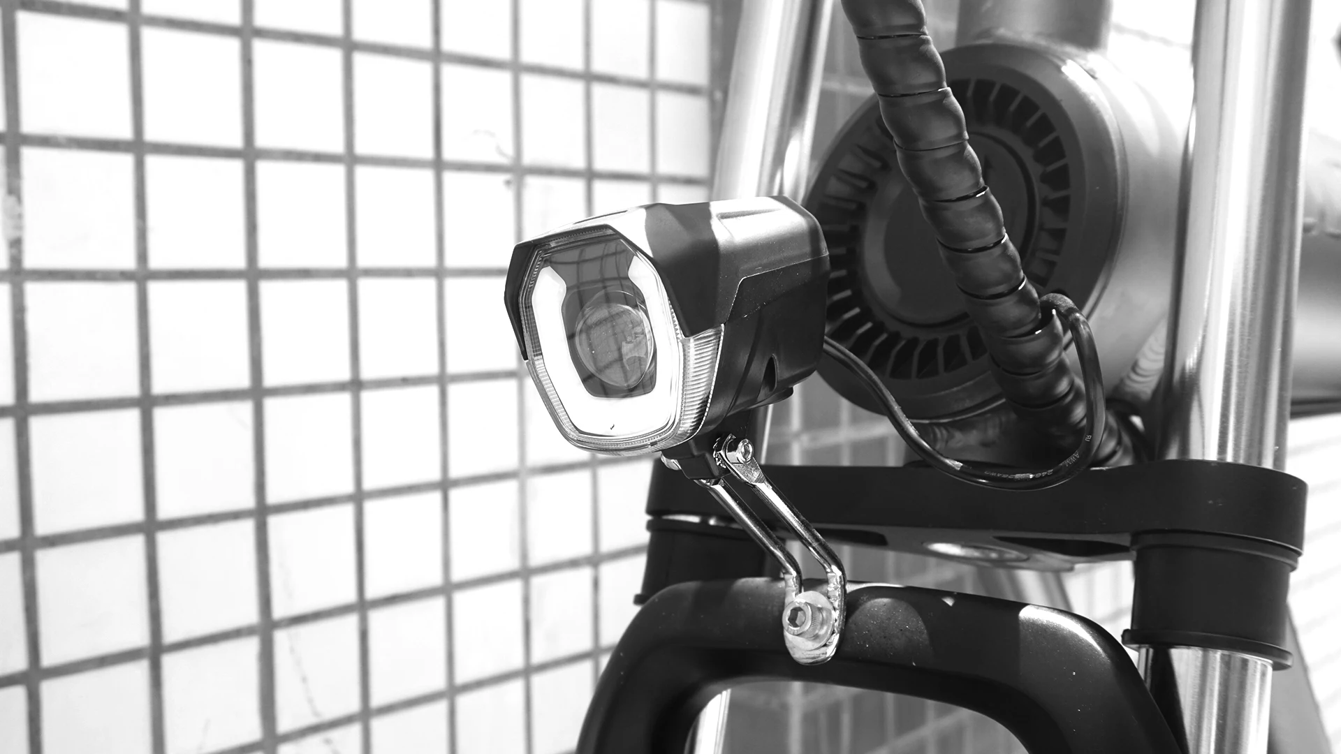 Coswheel Hot Selling Electric Mountain Bike Electric Bicycles For
