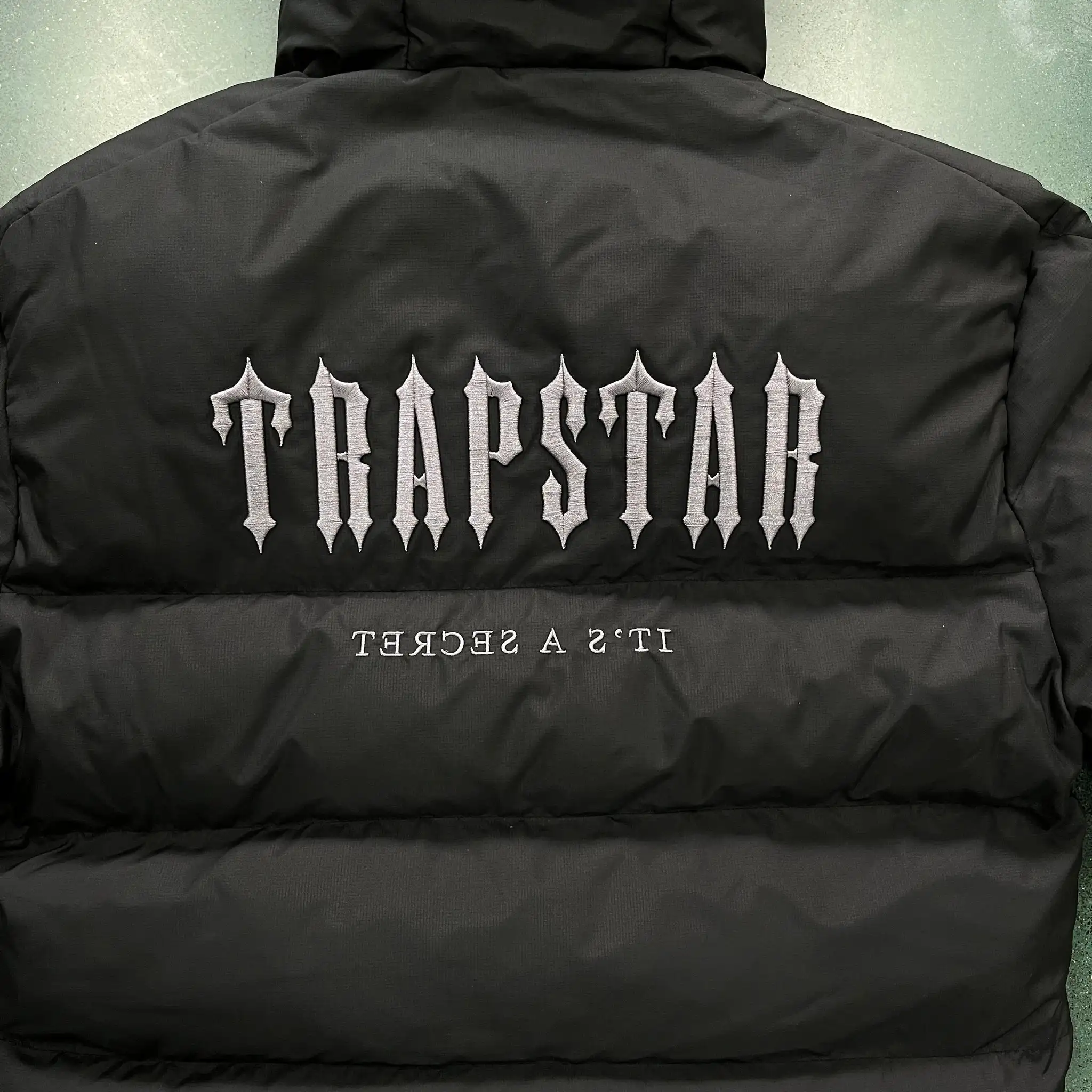 Trapstar London Decoded Hooded Puffer 2.0 - Ice Blue Jacket Men Top ...