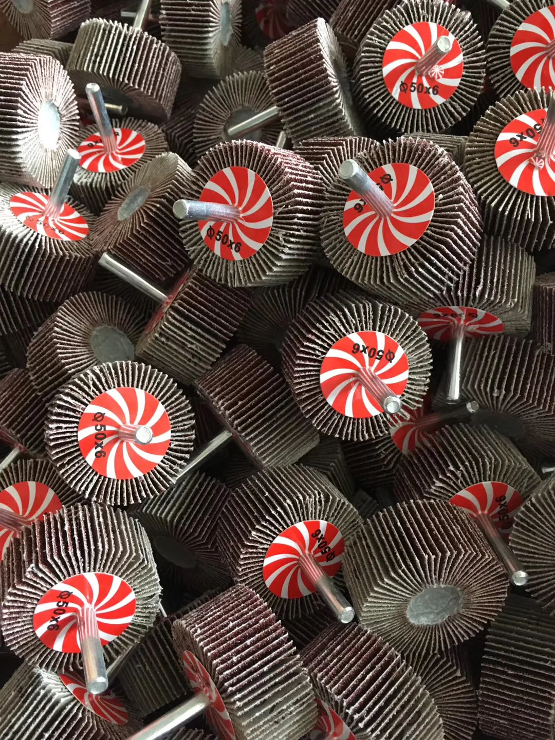 Premium 25*25*6mm Flap Wheel With Shank Shaft Mounted Flap Wheel ...