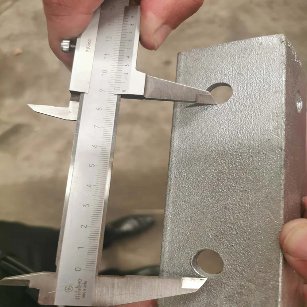 30x30x3 Ms Galvanized Perforated Steel Angle Iron with Hole