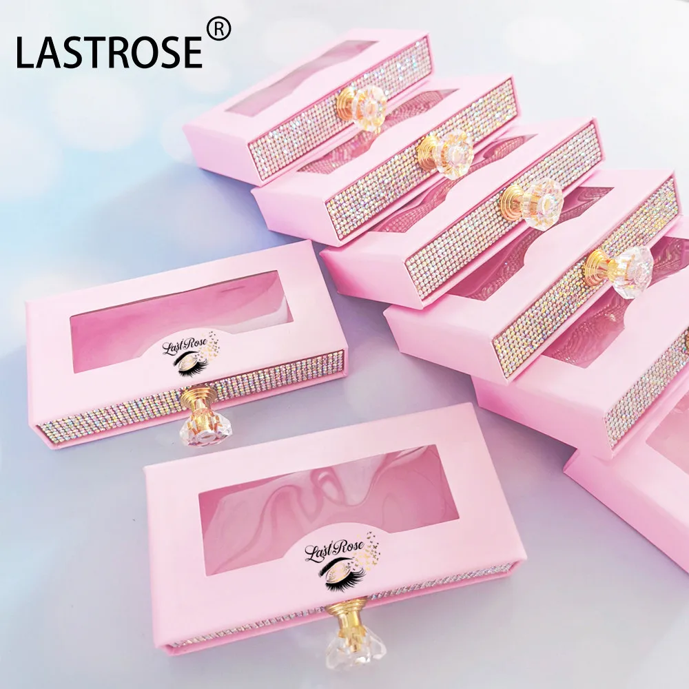 Square Lashes - Butterfly False Lashes in Stylish Packaging