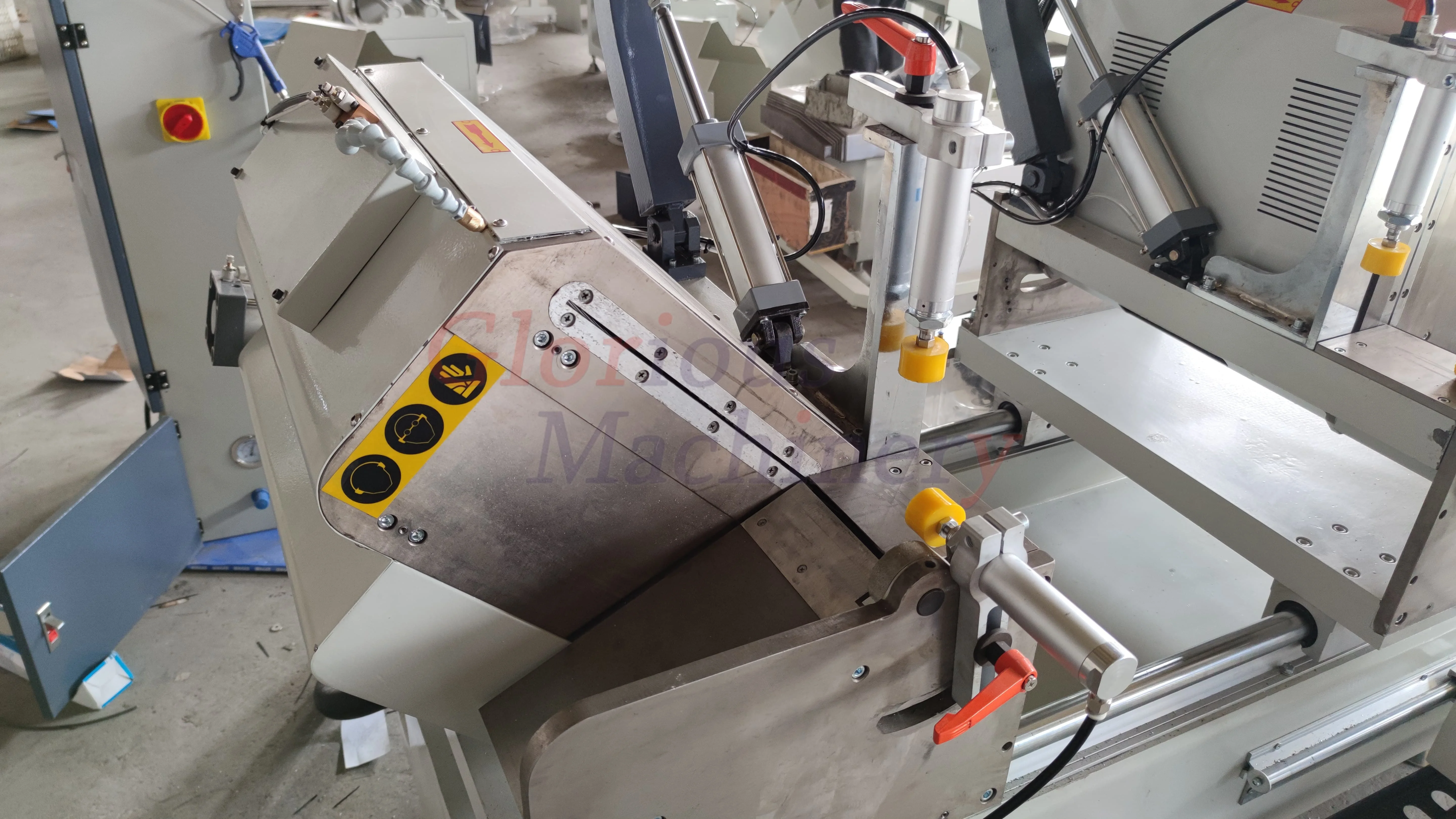 Double Head Plastic Automatic Cutting Machine Mitre Saw 90 Degree 45 ...