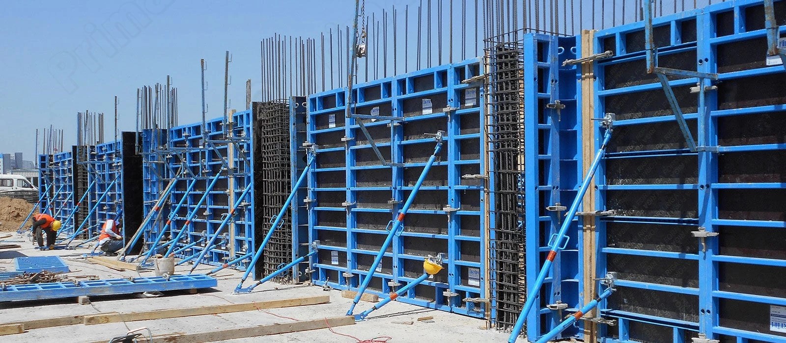 China Wholesale Formwork System Construction Metal Recyclable Concrete ...