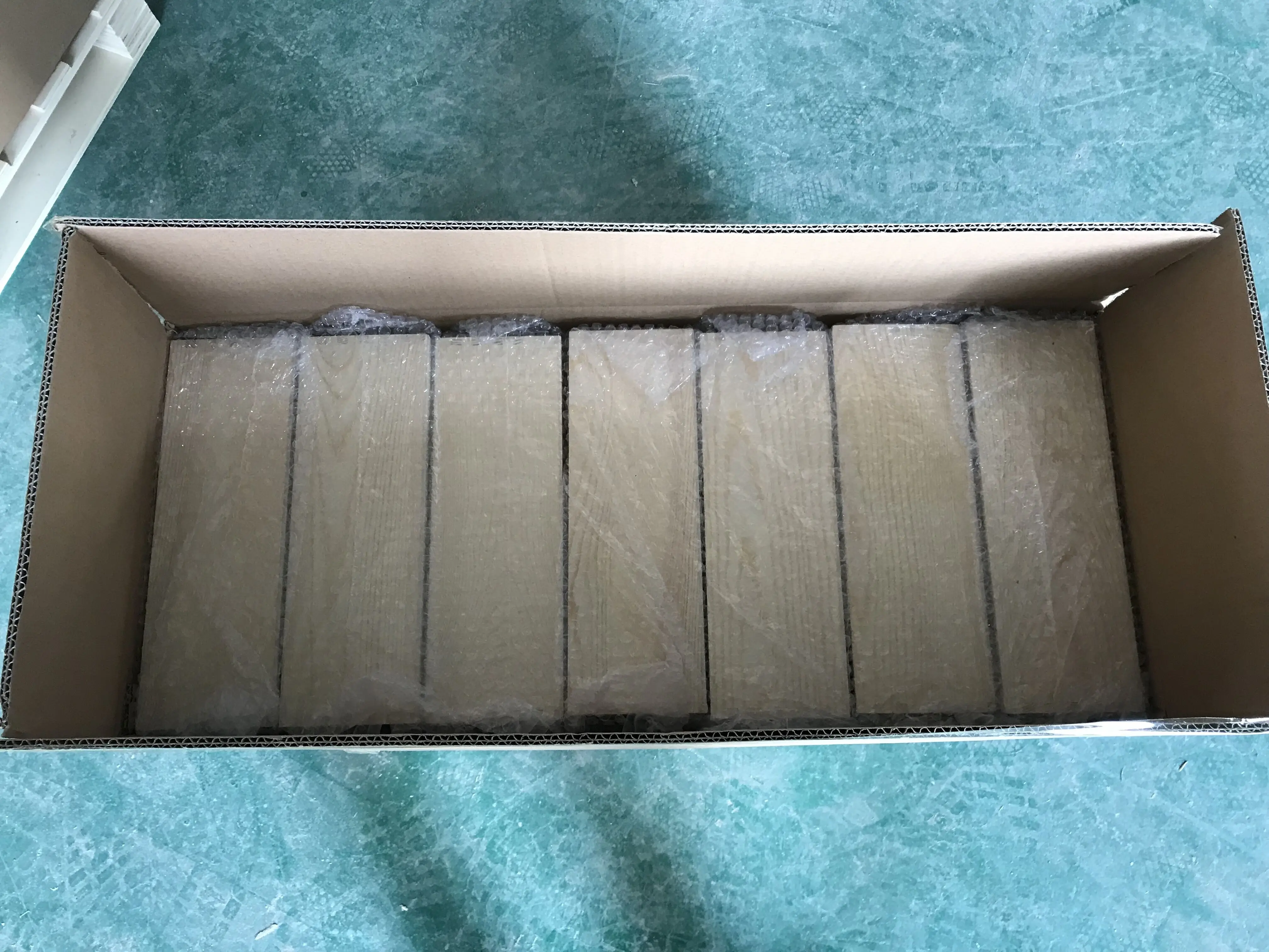 Wooden Essential Oil Display Rack Wooden Essential Oil Display Stand ...