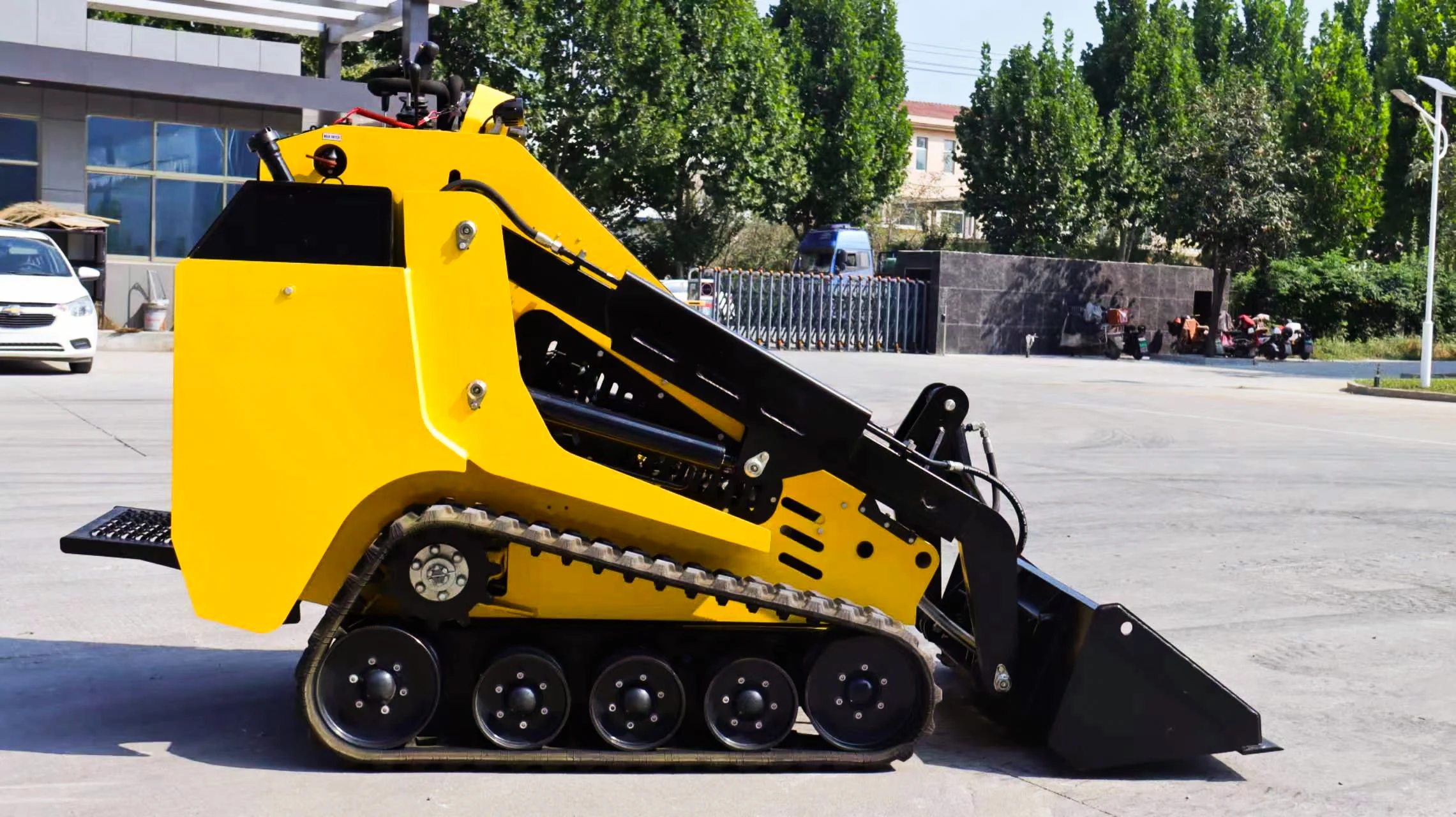 500kg Capacity Mini Skid Steer Loader Hy500 - Buy Multifunctional Mini ...