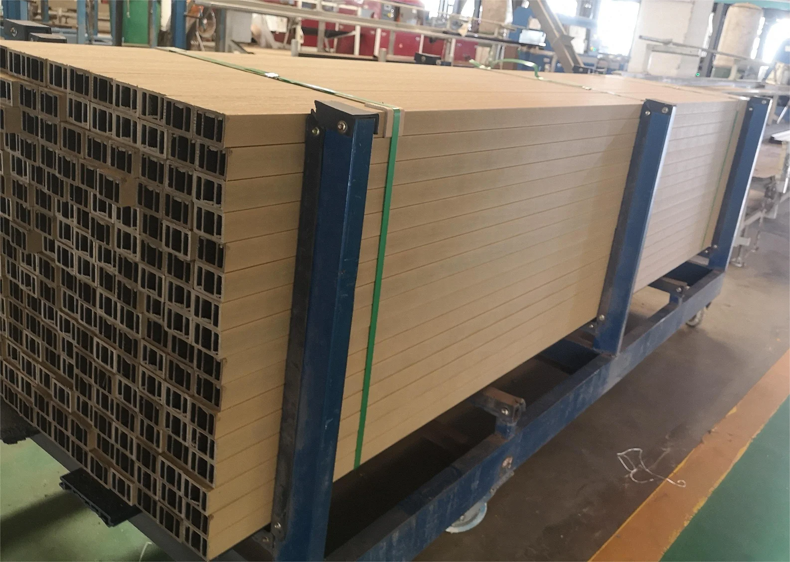 Wpc Outdoor Square Hollow Teak Wood Timber Tube Building And Decoration ...