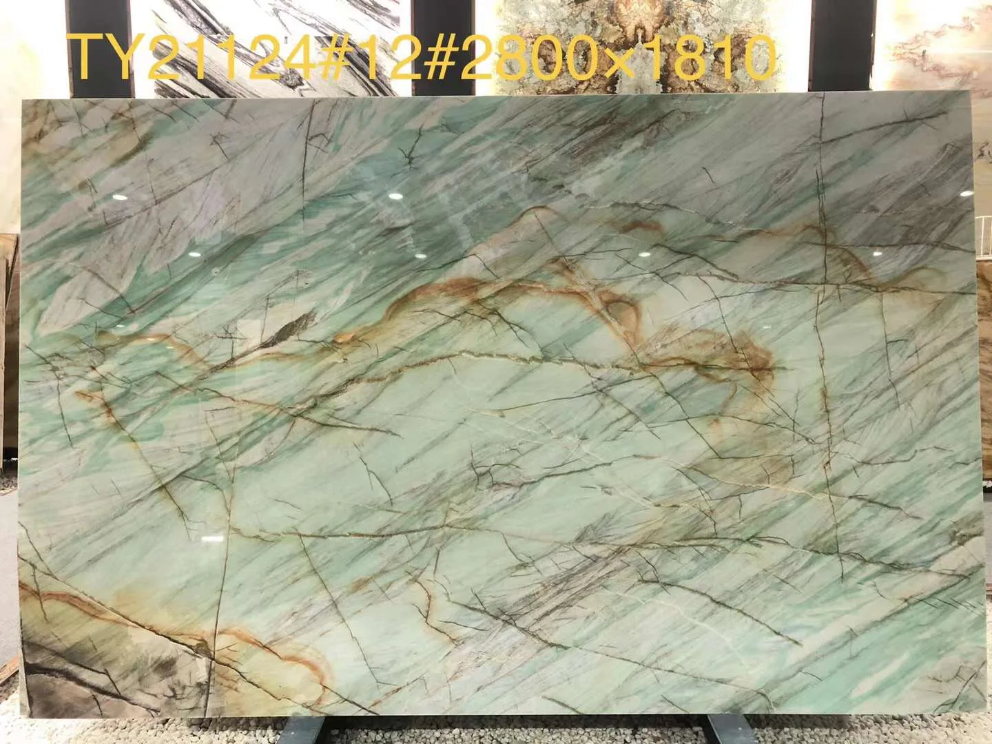 Luxury Polished Emerald Green Quartzite Slab Tiles for Hotel Decor