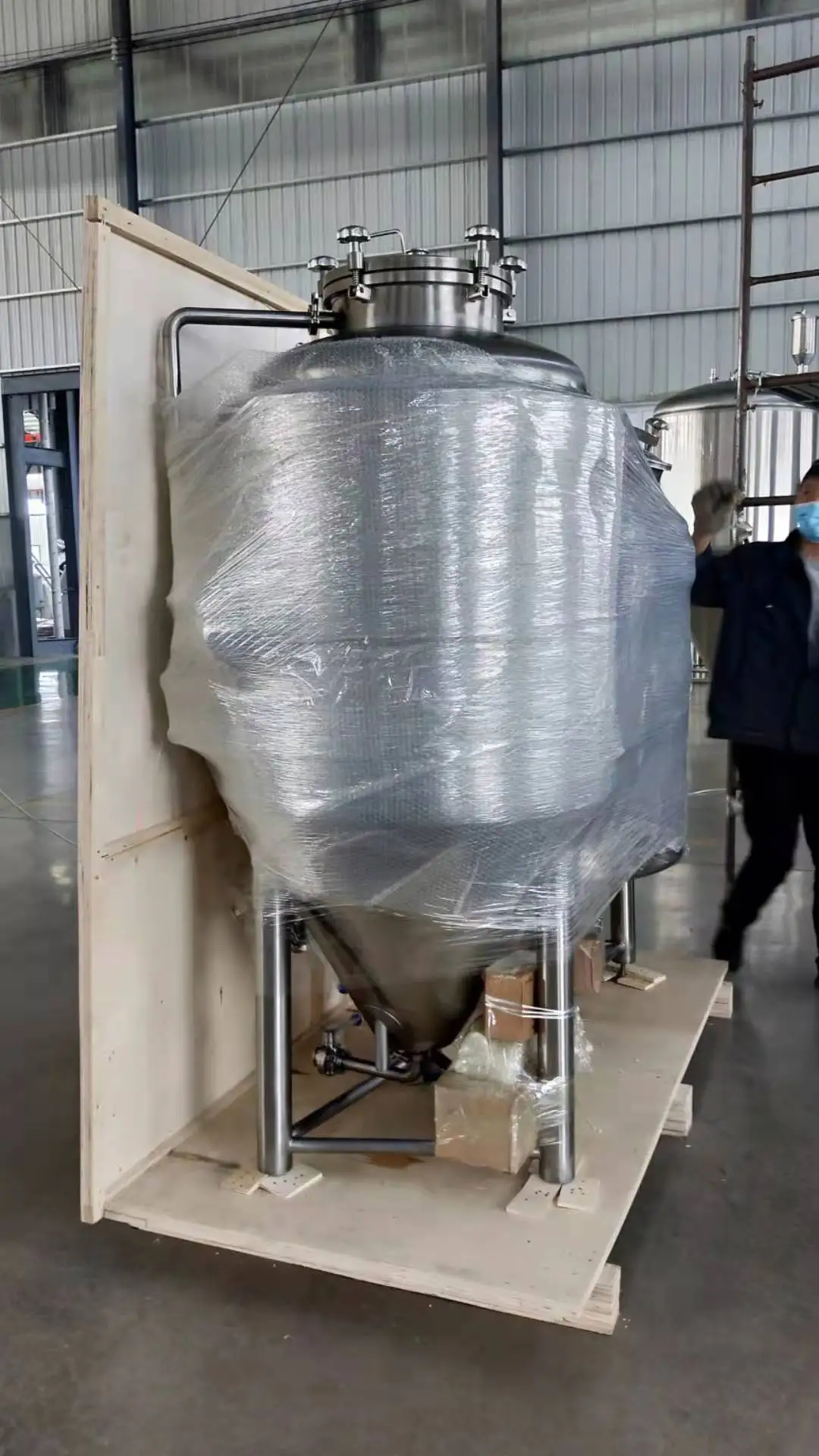 Ce Iso Standard Fermentation Tank With 100l To 3000l Volume Craft Beer ...