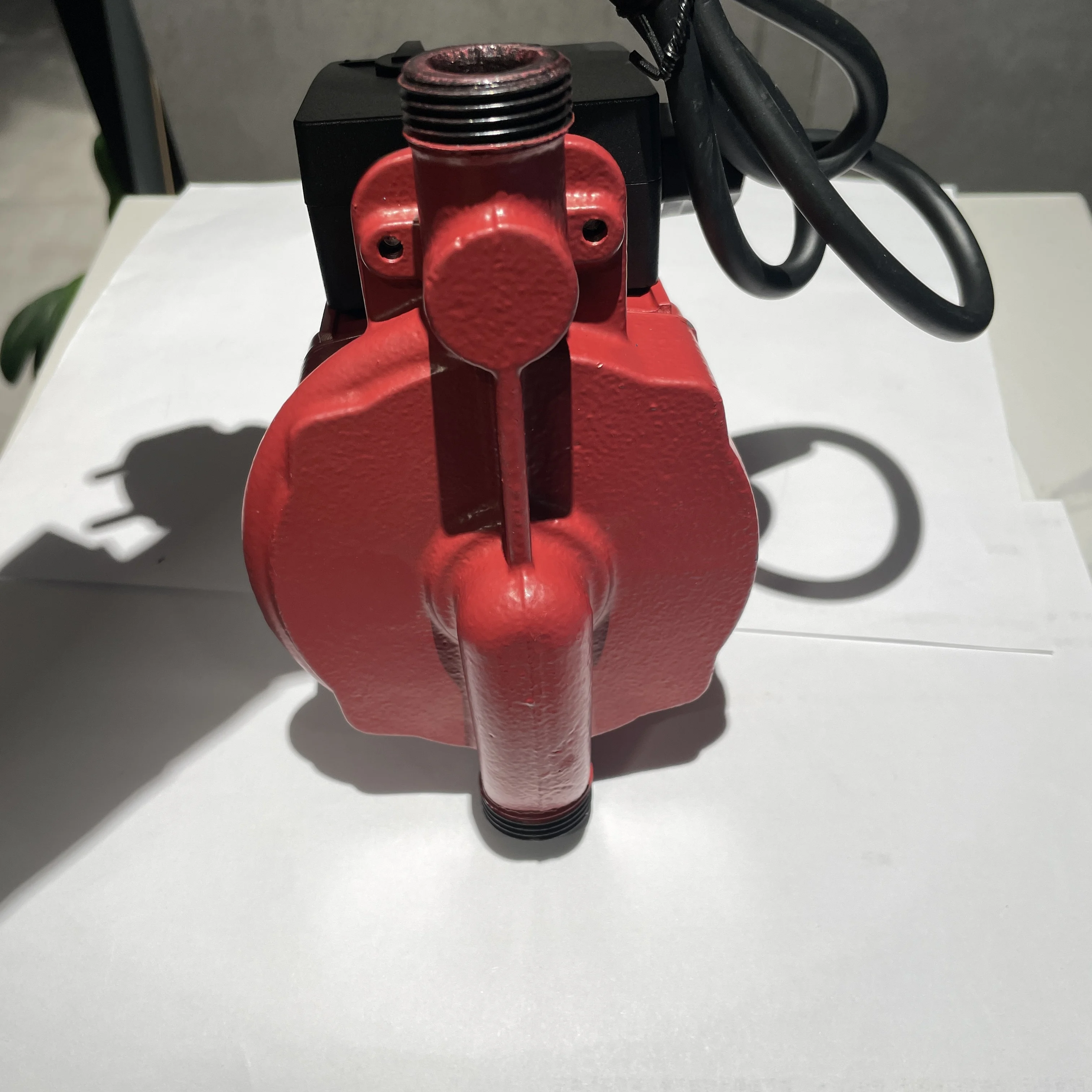 220V Mini Circulation Pump RS15-9 for Efficient Water Flow