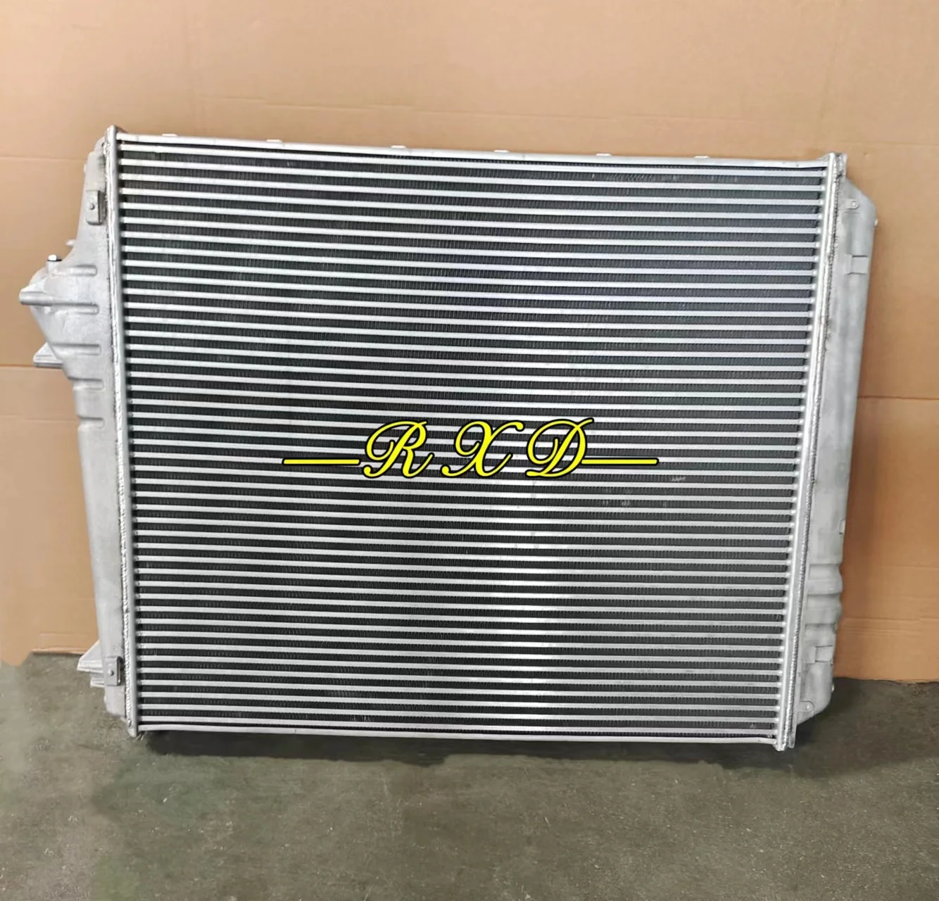 Auto Intercooler Truck Intercooler Aluminum Intercooler 21649511 ...