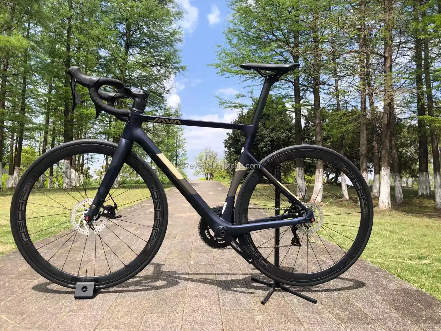 Lightweight Carbon Fiber Road Bike 22 Speed Racing - 700c Disc Brake, Oem