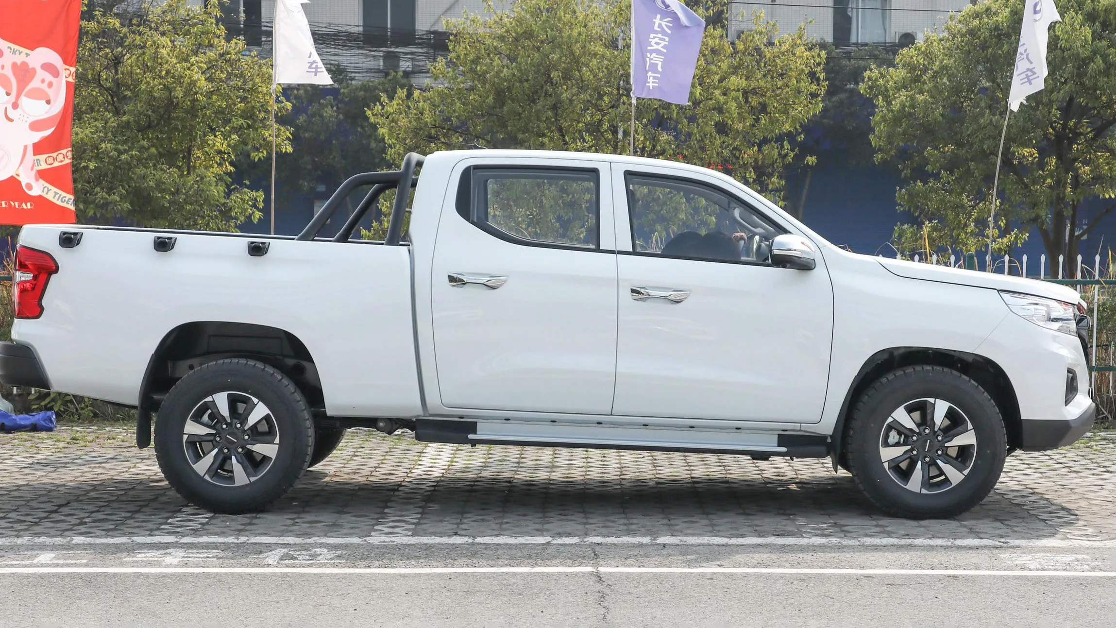 Changan Mini Truck 2023 - Versatile and Efficient Pickup