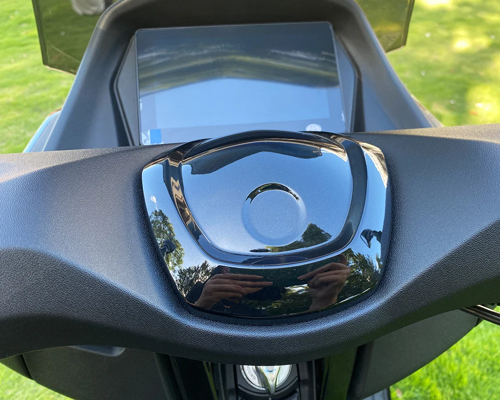 XMAX 200CC Gasoline Motorcycle - 125KMH Max Speed Engine