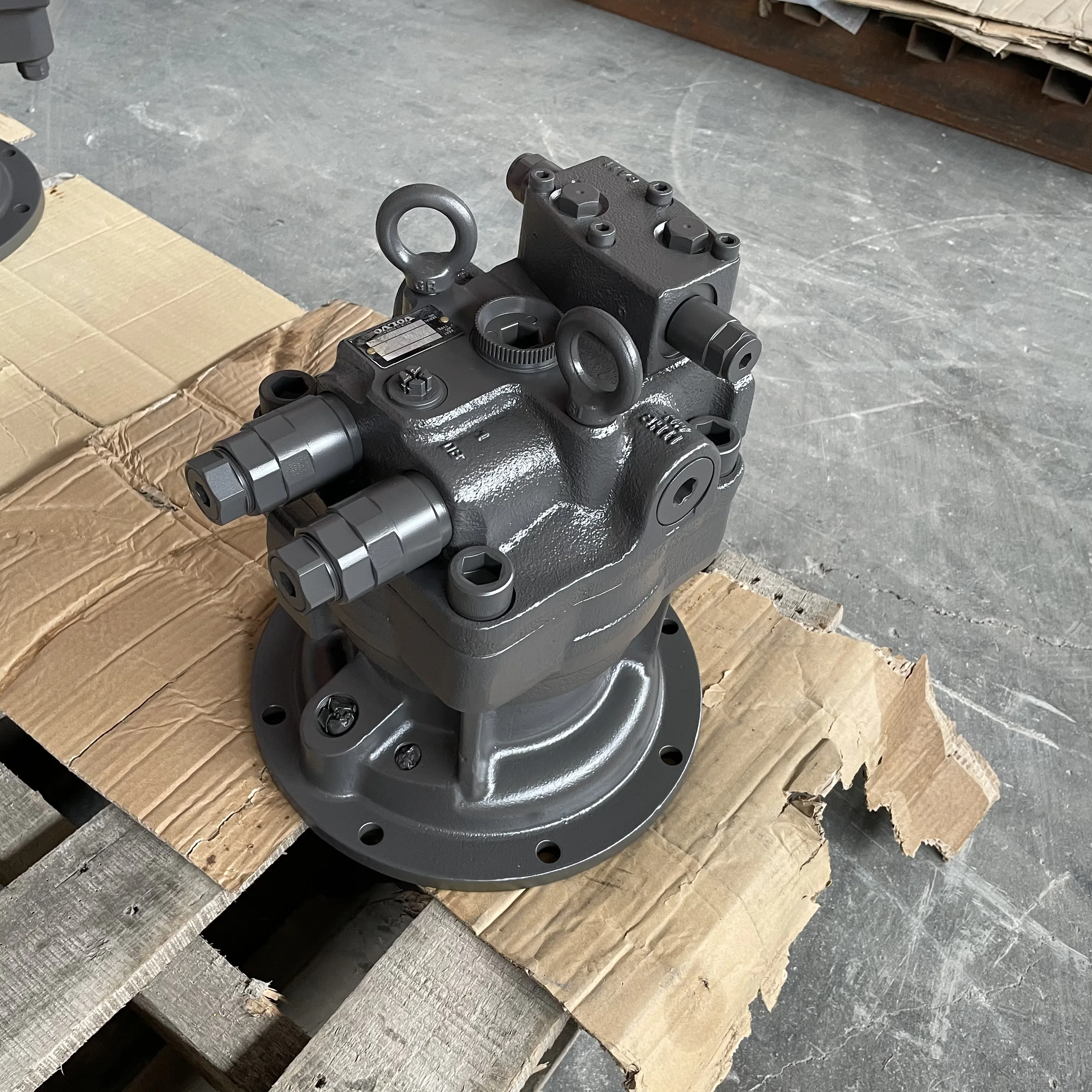 14673219挖掘机EC480D回转电机EC480E回转电机M5X130CHB-10A-5QA/265-122| Alibaba.com