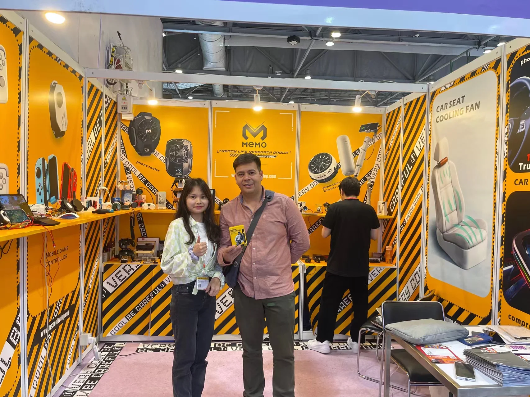 CX07 Phone Cooler - RGB Magnetic Phone Radiator Cooling Fan for Mobile ...