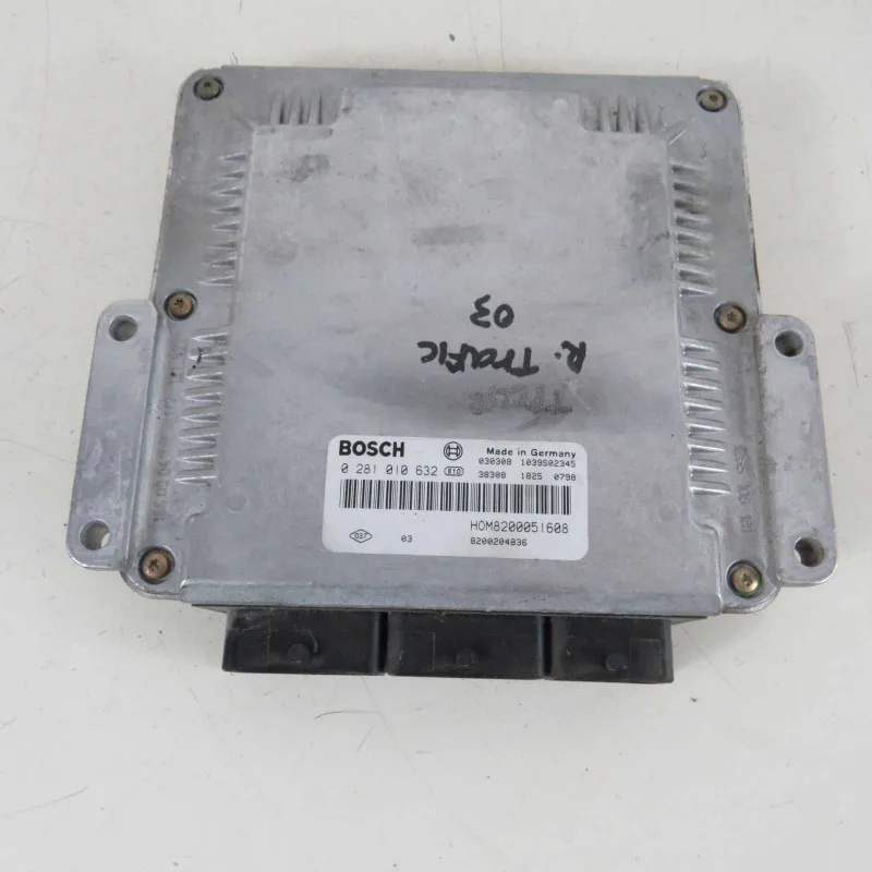 Engine control unit ECU 0281010632 Renault Trafic Mk2 2001-2007 (42505 ...