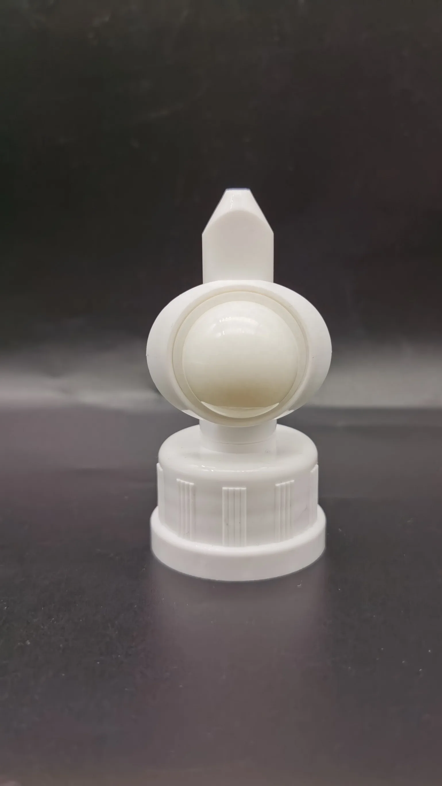 28mm Hand Sanitizer Pump Head - Buy Medical Cap Medical Head Cap Head ...