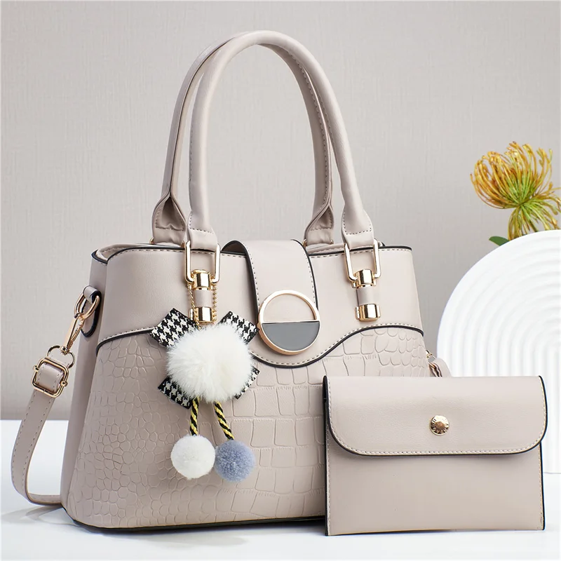Bateli Handbags - Versatile and Stylish Two-Piece Sets