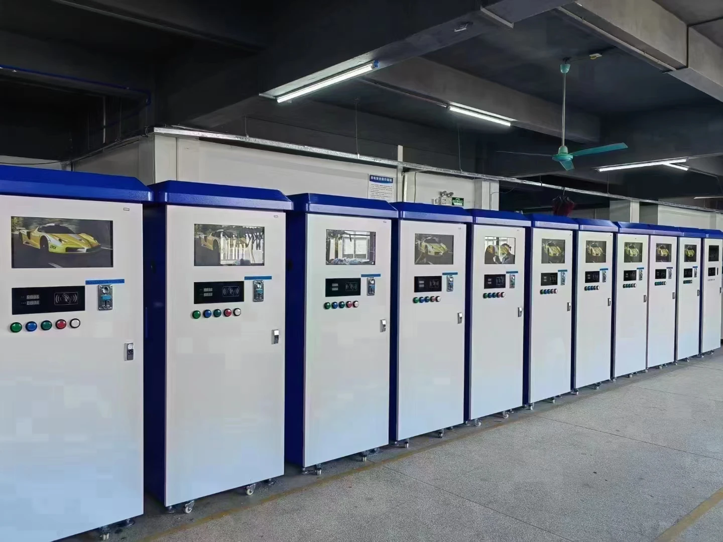 2.5KW Self-Service Car Washer - High Pressure & Efficiency