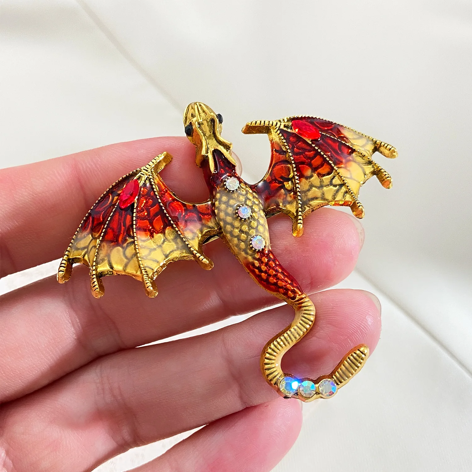 Magic Flying Dragon Enamel Pin Colorful Rhinestone 3D Brooch Stylish ...
