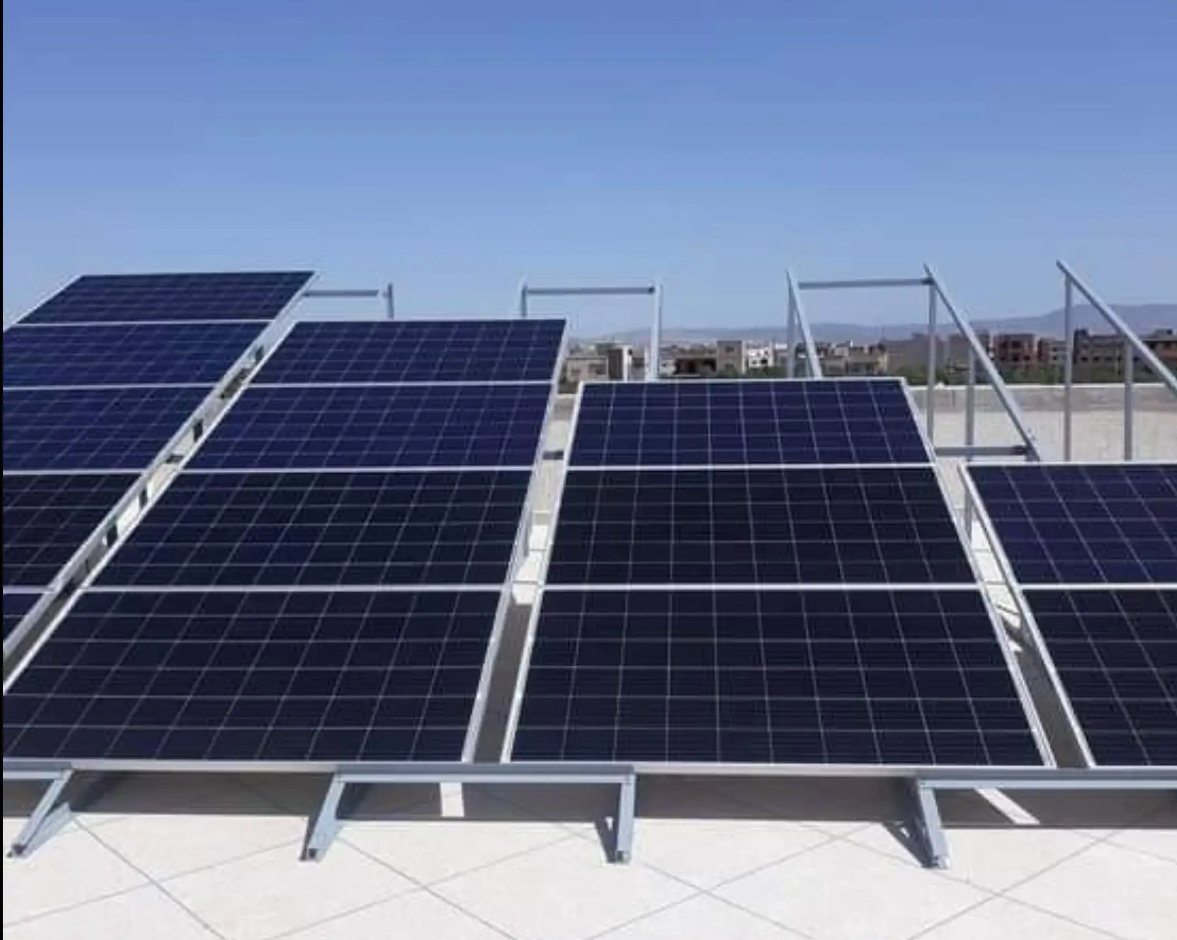 Rotterdam Warehouse Paneles Solares Para Casa Costos Jinko 610w 620w ...