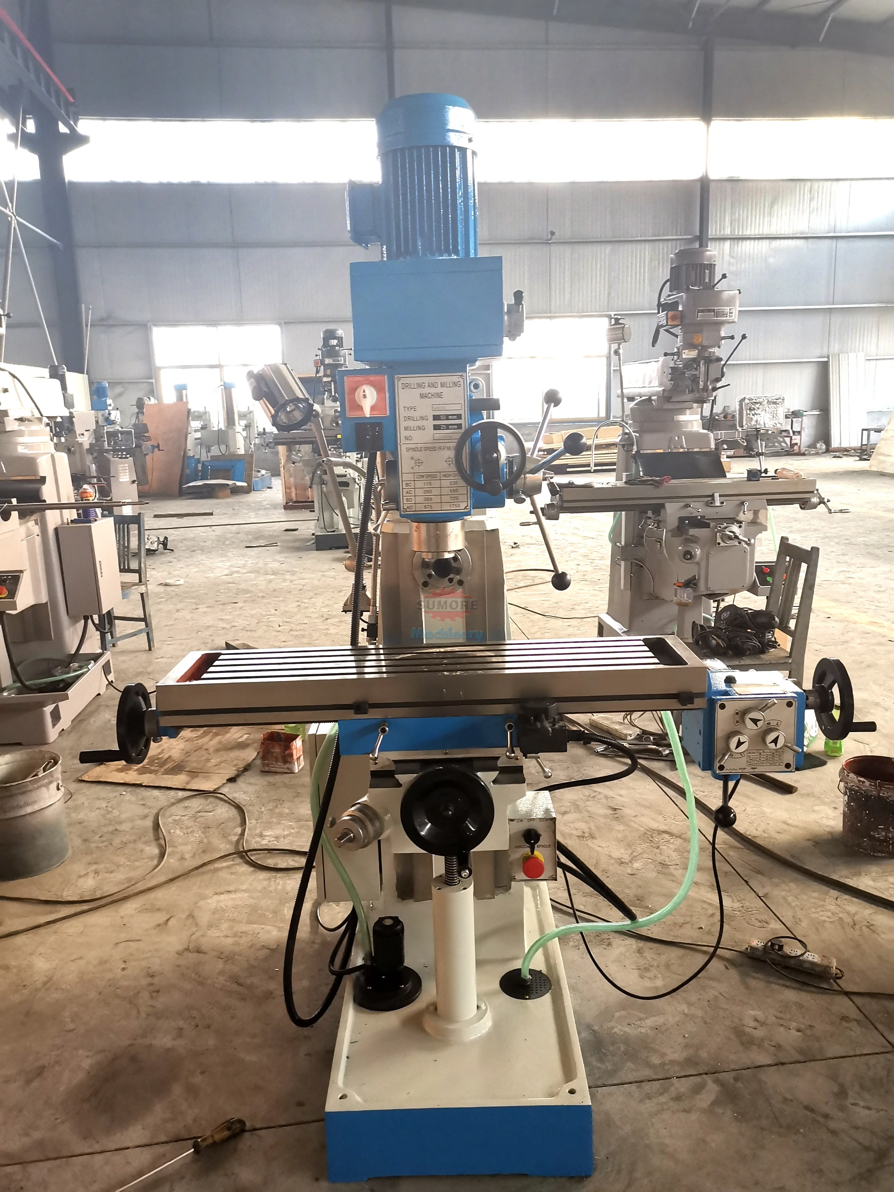 Single Phase Mill XQ6226 Universal Milling Machine 3 Axis Vertical ...