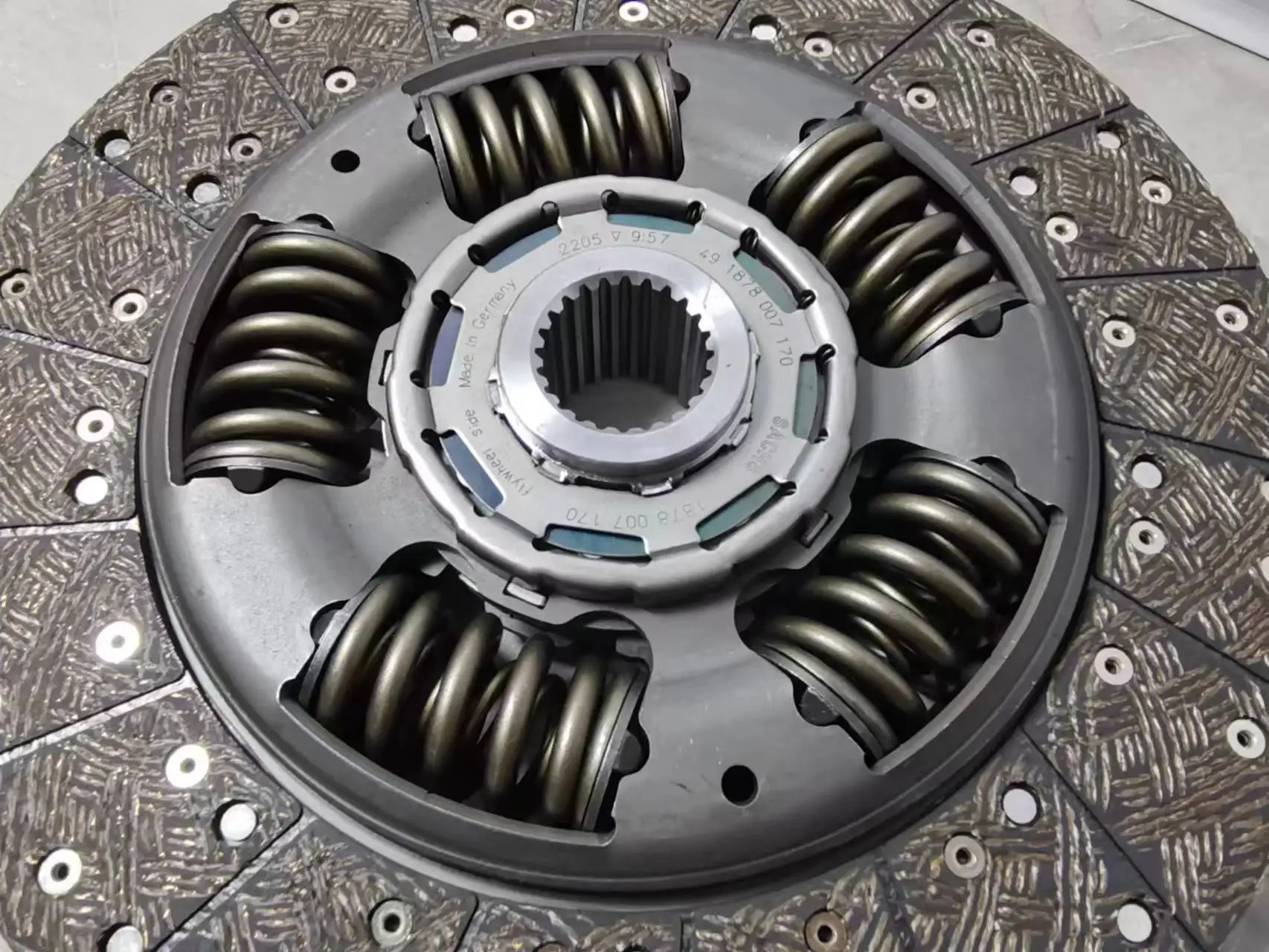 1878007170 Heavy Duty Truck Engine Parts Clutch Friction Plate - Buy ...