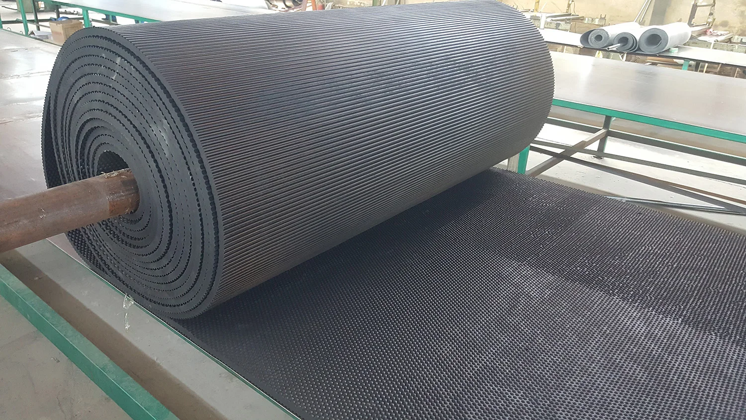 Livestock Stall Rubber Mat Cow Cattle Horse Mattress Rolled Horse Stall ...