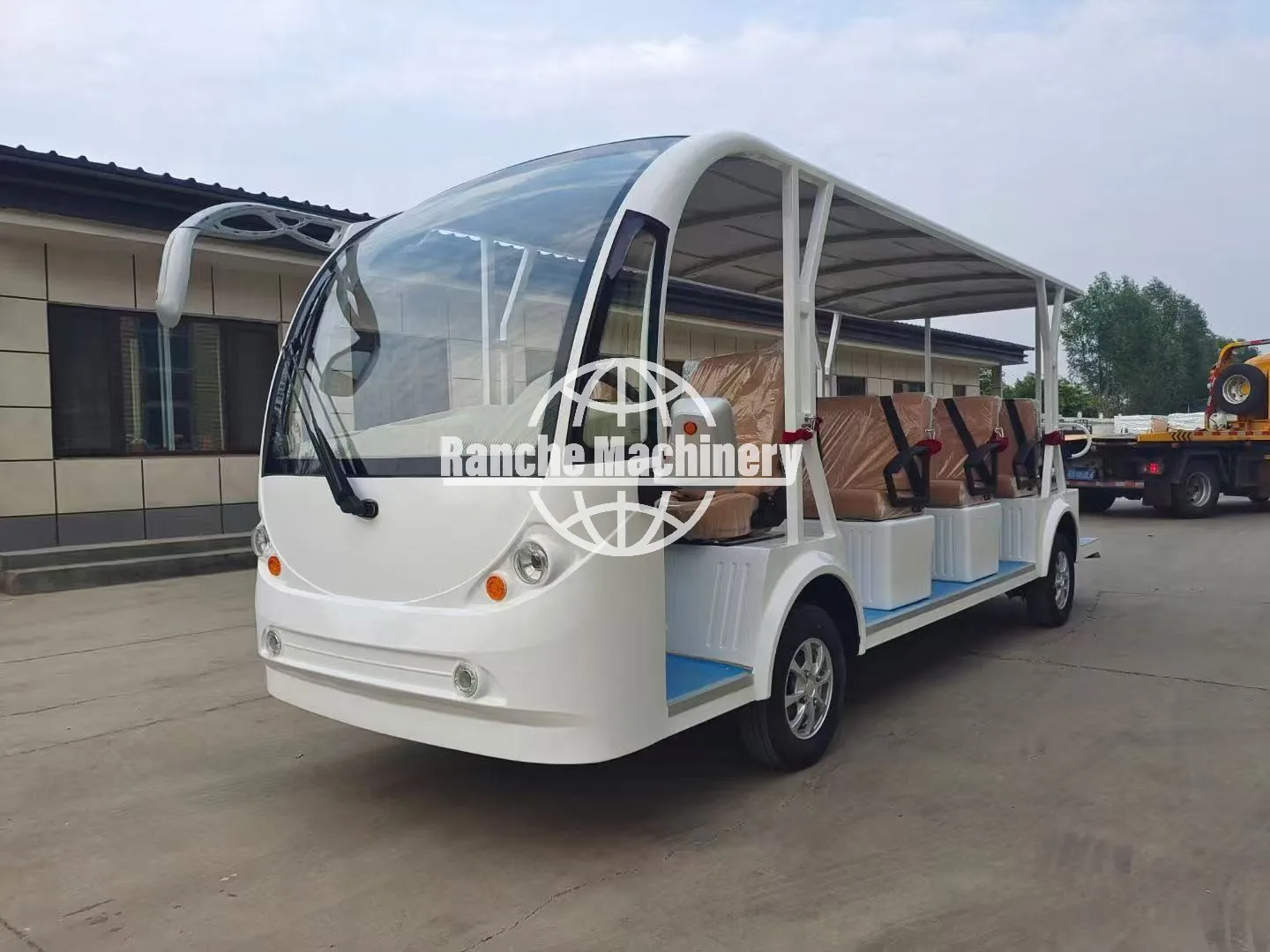 RC 14-Seater Electric Mini Tour Bus Lead Acid Battery 60km/h Max Speed ...