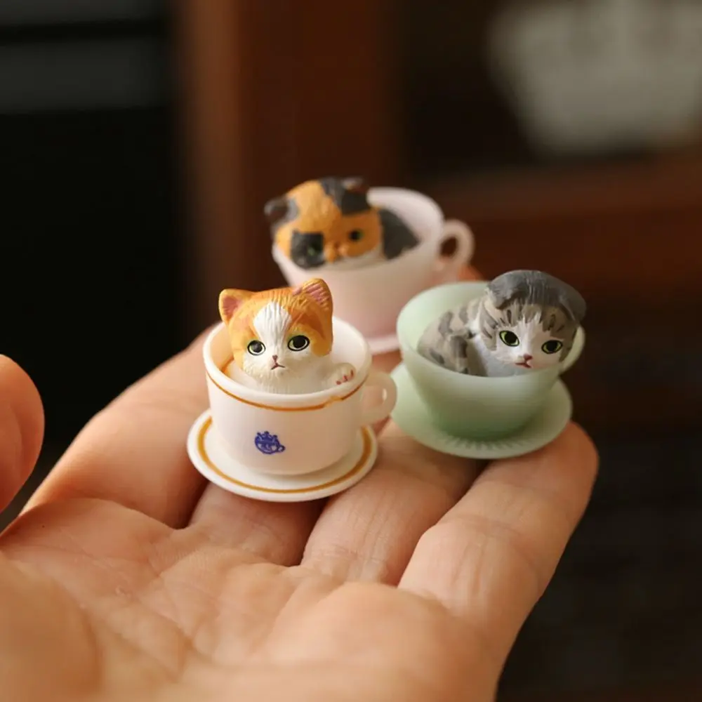 Teacup Dog Cats Figure Mini Animals Decoration Resin Crafts