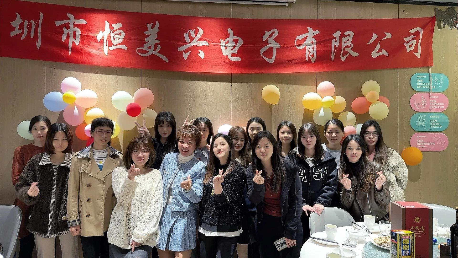 AVR32SD32-I/QZB 8-Bit Microcontrollers with 32KBECC2xCPU20MHz ERRCTRL ...