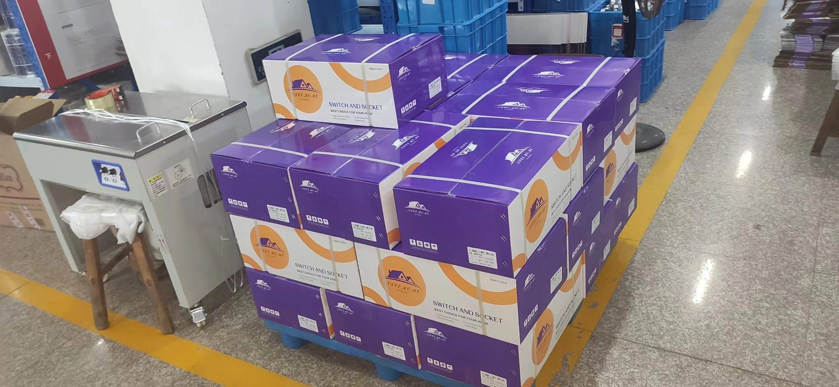 86 Type Metal Golden Color Socket Universal Type Double 2 Gang Wall ...