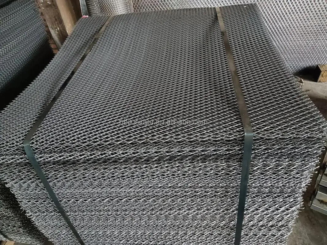 4x8 Sheet Expanded Metal Mesh Fence Lath - Durable & Versatile