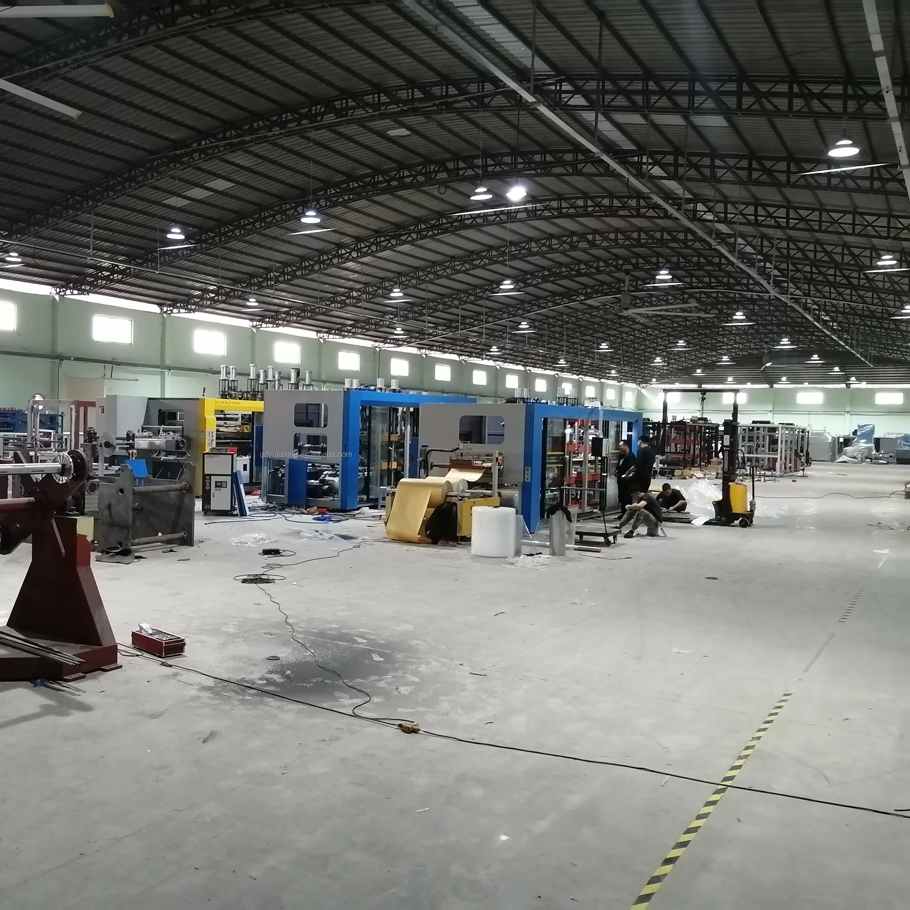 Automatic High Level Servo Motor Machine Jelly Cup Drink Cup Sushi Box ...