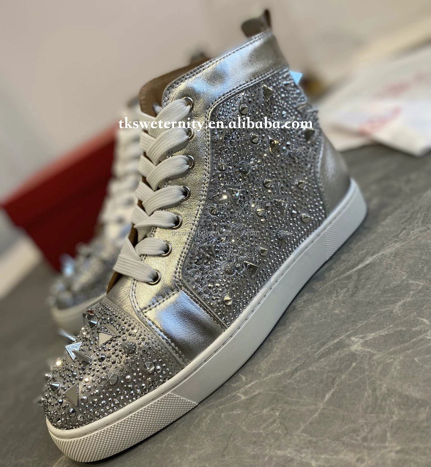 Calfskin Genuine Leather Top Quality Luxury Red Bottom Shoes Rivets ...