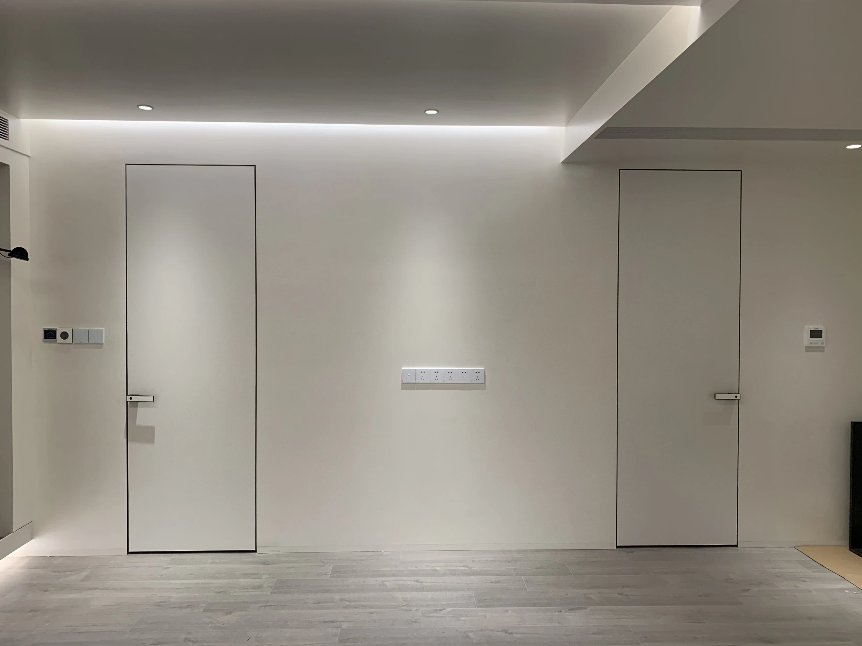 Luxury Modern Hpl Slab Doors Hidden Interior Door Concealed Aluminum ...