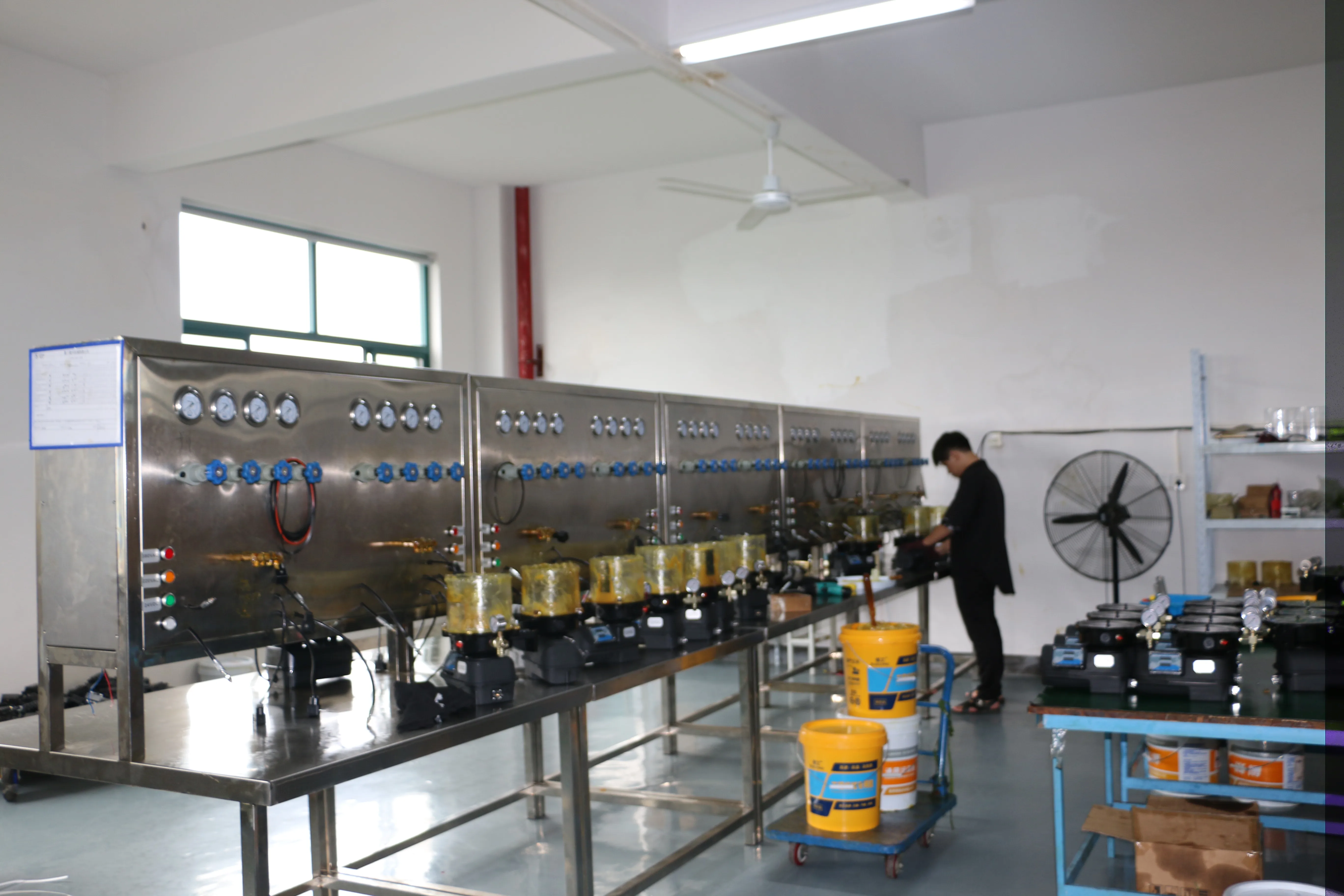 Grease Pump Of Grease Lubrication System China Factory Dbs 12v 24v 220v ...