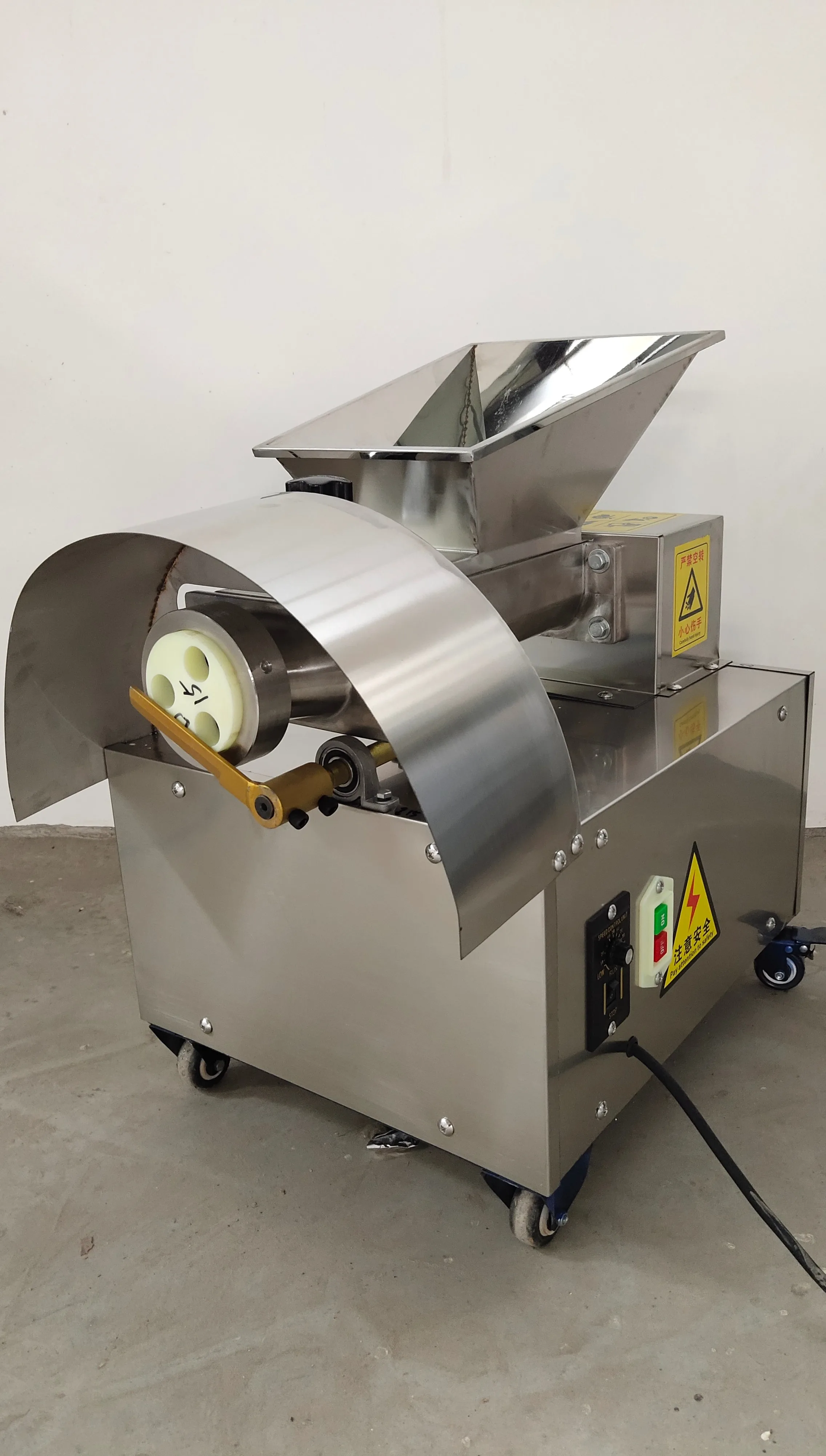 Small Dough Divider Molding Machine Dough Cutter Dough Divider To Make ...