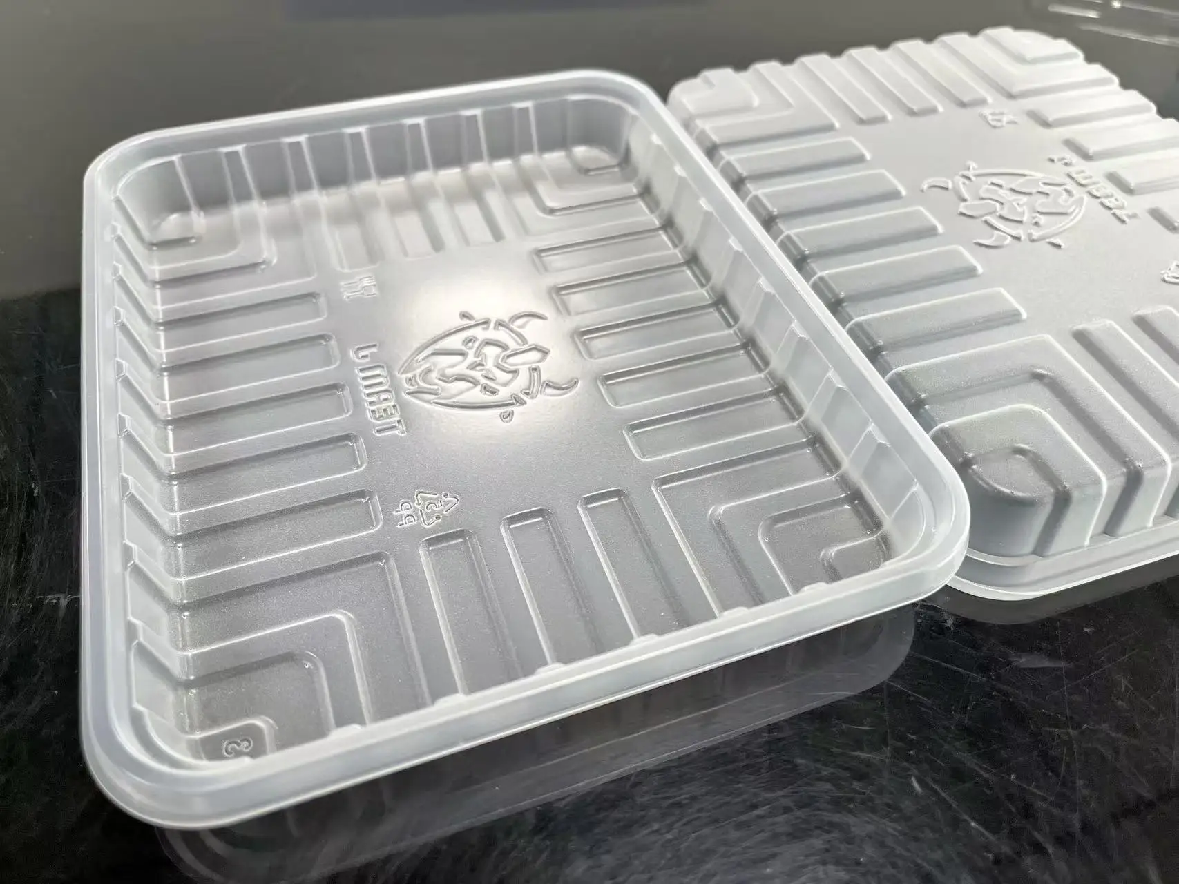 Eco-friendly Disposable PP Plastic Trays for Food Packaging