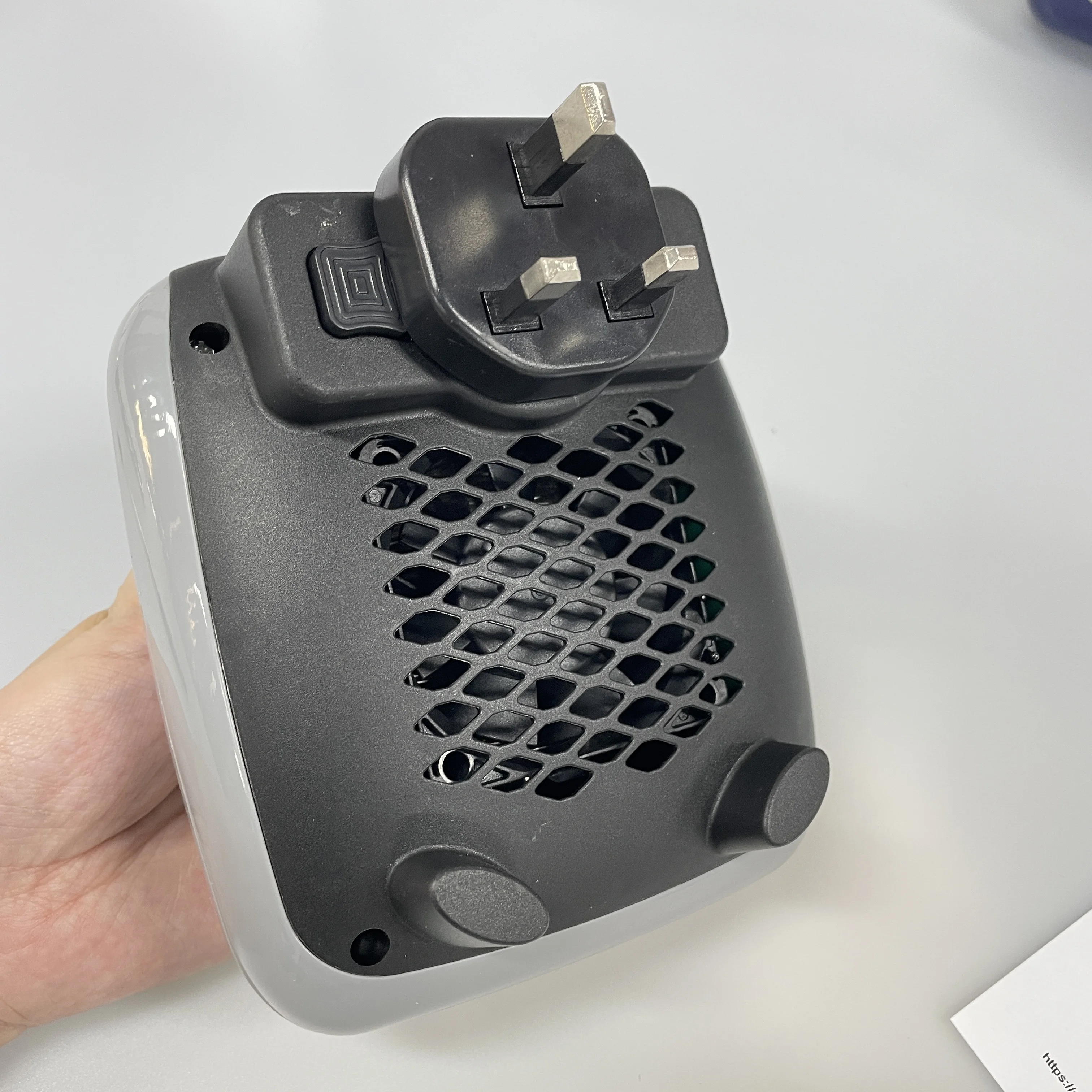 Wholesale Mini Fan Heater Small Smart Wall Socket Heater Portable ...