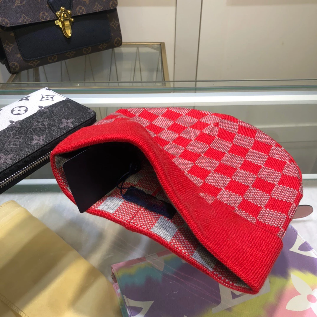 High Quality Cashmere Letter L Printed Winter Cap Soft Warm Knitted ...